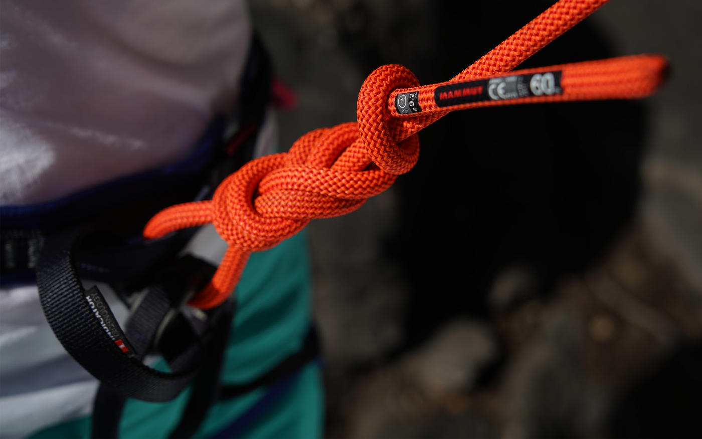 Cum să legați un nod de alpinism adecvat | Niponino.ro